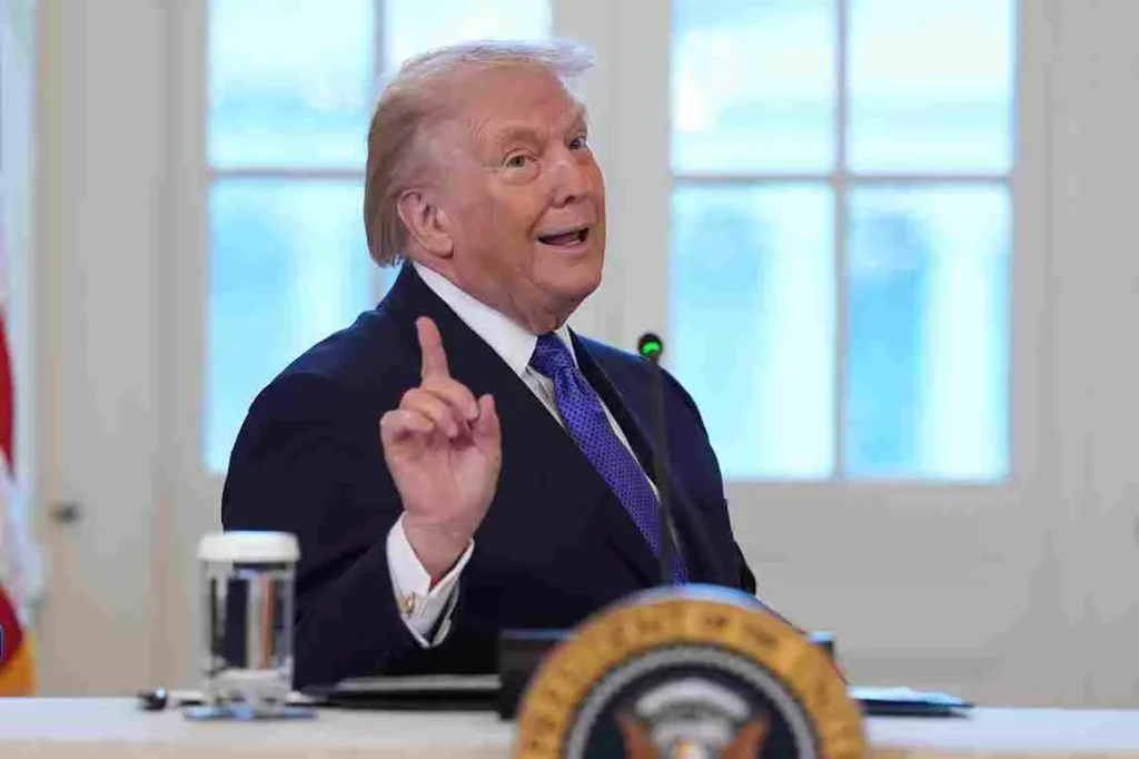 Trump Threatens Cuba: No More Venezuelan Oil or Money, Urges ‘Deal ...